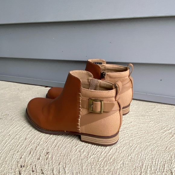 Spenco | Shoes | Spenco Dove Creek Bootie In Mesa Pt Color | Poshmark